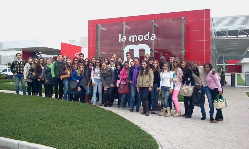 Visita na Empresa LA MODA 07/05/2013