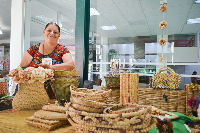 Dona Eraclides traz a paixão pela natureza e pelo artesanato ao ...